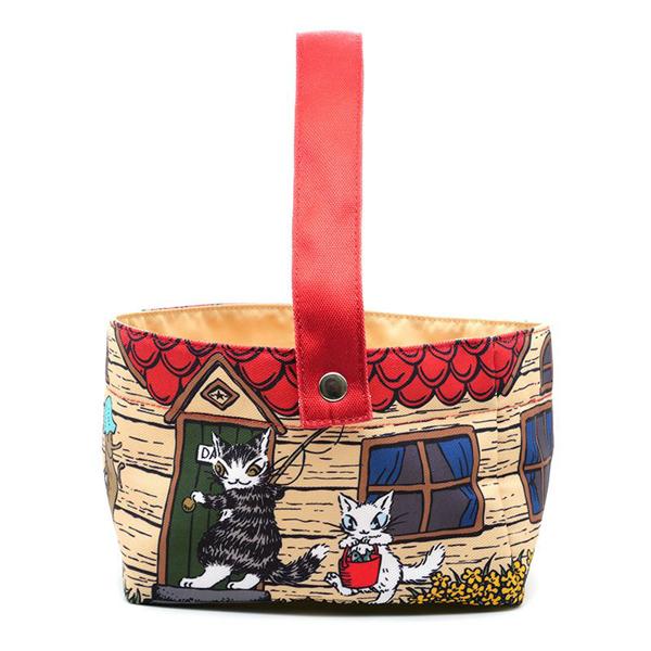 洗濯ばさみや小物を入れるのに便利な布製のマルチボックス。持ち手のスナップボタンを外せば、簡単に物干し竿やハンガーラックに取り付けることができます。※本品は防水加工されておりません。雨天時に外に吊り下げたまま放置しないでください。素材：［外生...