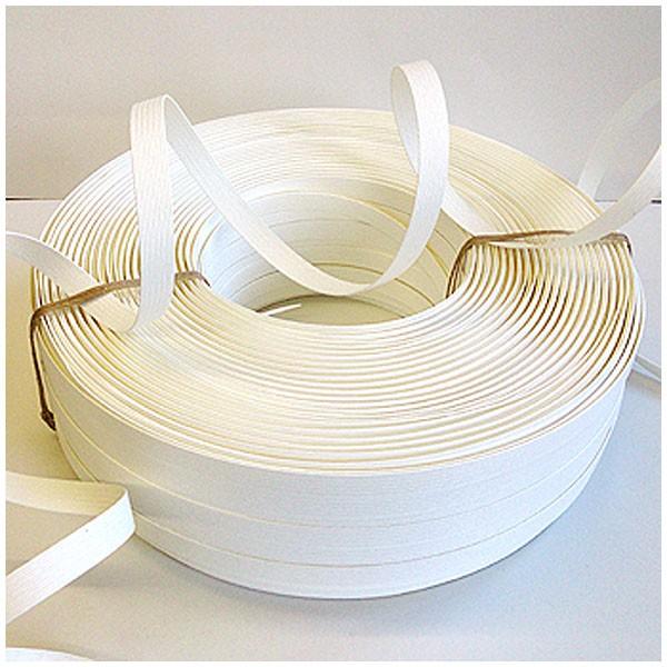 ザクザク編めちゃう！使えちゃう！「私メイド」の定番紙バンド、ホワイト400ｍ巻♪ 梱包用紙バンドも数多く出回っていますが、当店の紙バンドは格安の梱包用でなく『手芸用』のため手触りはしなやか・取り扱いやすくいろいろな作品作りが『きれいに！容易...
