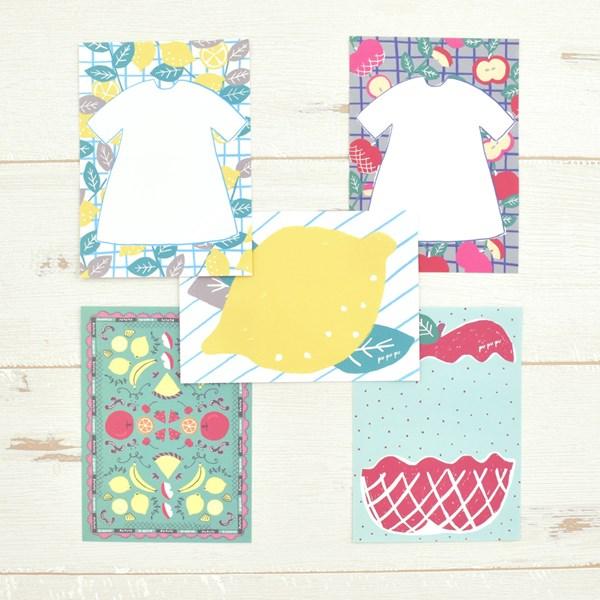 pu・pu・puさんデザインのメモ帳。ちょっとしたお手紙や手帳デコに使えます。●サイズ:横75×105mm●内容:5柄各10枚、計50枚入