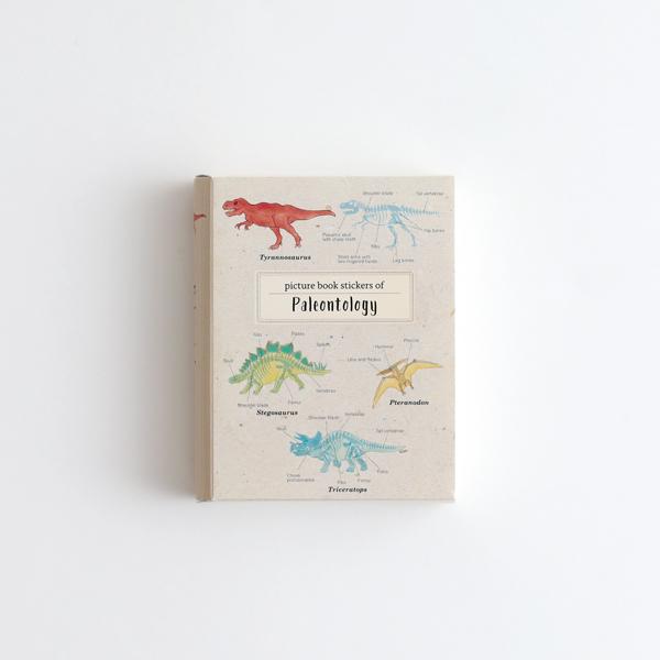 「学び」をテーマにしたブランド『STUDY HOLIC』ちょっと難しそうな「〇〇学」も、楽しく生活に取り入れていただけます。図鑑のようなケースに学びのシールが入れられる、持ち運びにも便利なフレークシールセットです。●サイズ：パッケージ：横6...