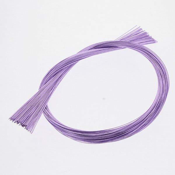 日本古来からの贈答のしきたりにおいて欠くことのできない存在の水引。伝統的な使い方はもちろん、水引で様々なものを形作る水引アートや、、洋風のラッピング、生け花やフラワーアレンジメントの資材としてもお使いいただけます。水引特有の硬さを生かし、き...