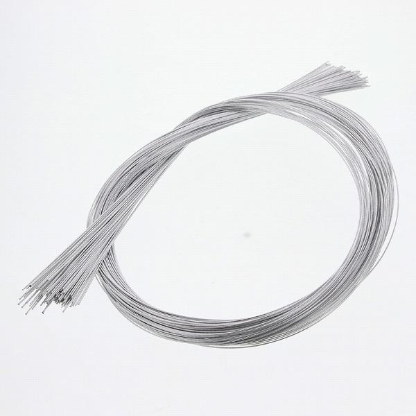 日本古来からの贈答のしきたりにおいて欠くことのできない存在の水引。伝統的な使い方はもちろん、水引で様々なものを形作る水引アートや、、洋風のラッピング、生け花やフラワーアレンジメントの資材としてもお使いいただけます。水引特有の硬さを生かし、き...