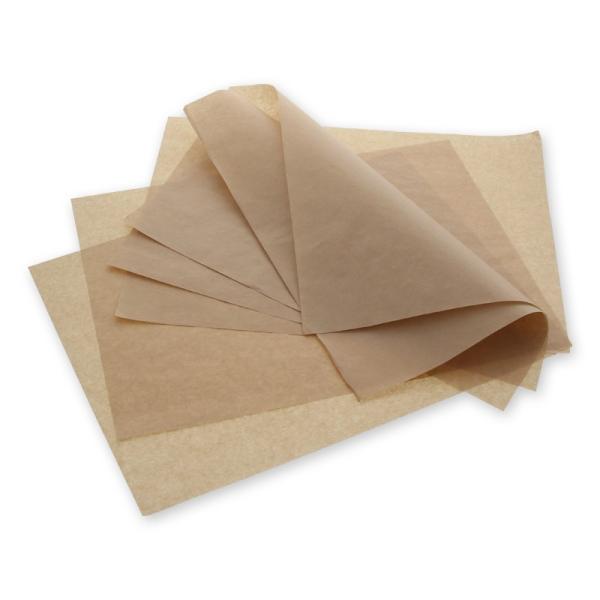 油分の多いお菓子の敷き紙や惣菜の包み紙としてご利用いただけます。サイズ：３００×４００ｍｍ材質：未晒耐油紙４０ｇ