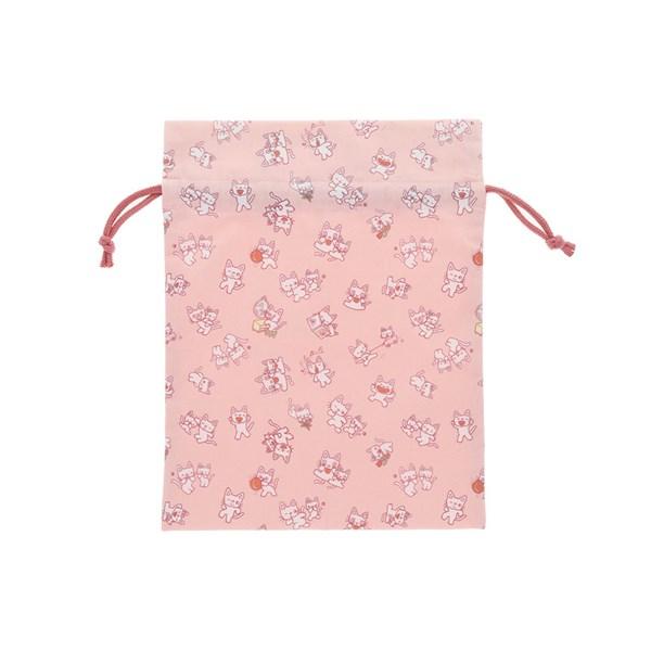 世代を超えて愛される人気絵本「ノンタン」は2026年に刊行50周年を迎えます!淡い色使い&amp;ノンタン・タータンとおともだちがいっぱいのステーショナリーシリーズ第三弾です☆大き目サイズでいろいろ入る巾着袋です。●本体サイズ:約横218×...