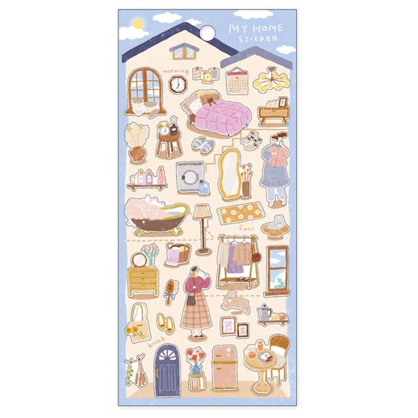 おうちの中で過ごす時間を描いたイラストシールです。台紙では空の色合いによって時間帯や天候の違いを表現しています。それぞれの柄で異なるシチュエーションを楽しんでいただきたいシールです。●素材:マスキングテープ●シールサイズ:縦175×横90mm