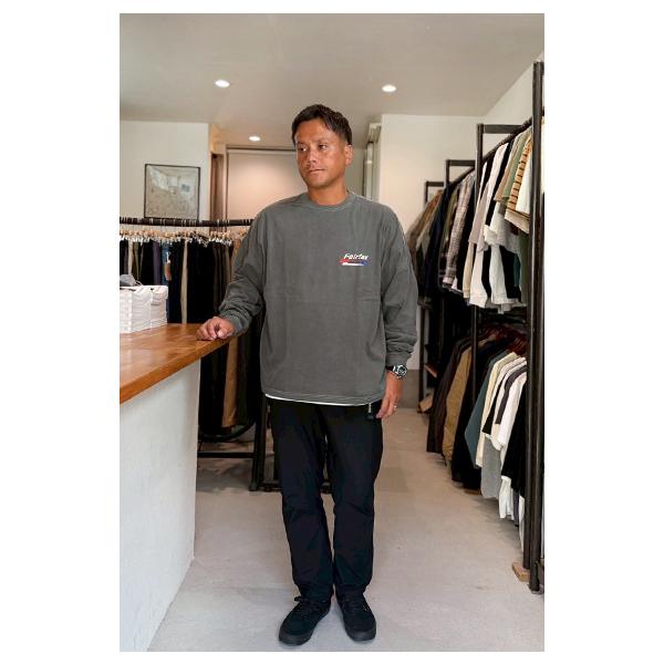 melpleからPasadena Long Sleeveが入荷しました。ピグメント染めでヴィンテージな雰囲気に仕上げたロングスリーブTeeはゆったりとしたシルエットでリラックスした大人の印象を与えてくれる1枚です。中肉厚でガシガシ着込んで経...