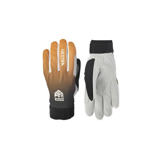 HESTRA VENTUSをメイン素材に使用した、クロスカントリー用グローブ。裏地は通気性と保温性、速乾性を併せ持つグリッドフリースにより適度な保温力があります。親指外側には吸汗素材によるノーズワイプ（鼻水拭き）を備えています。■Palm：...