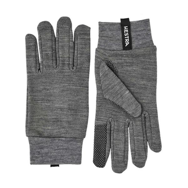 タッチスクリーン対応の薄手メリノウールライナー。ポリアミドを30%混紡して強度と耐久性を高めています。さまざまなグローブのファーストレイヤーとして、または単体でも活躍します。■Outer：70% Merino Wool ZQ, 30% Po...