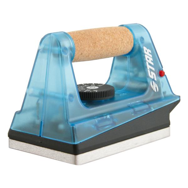 熱くなる時間が早く、熱くなってから安定した温度で作業が出来るアイロンです。■鉄板10mm