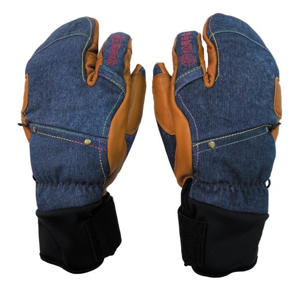高級感あふれる国内なめしの牛革デニム柄型押し、やぎ革仕様。握りやすく疲れにくいエルゴグリップ立体型採用。3フィンガーで操作性と保温性を両立。ストック保持部はアテ革で補強。グローブ内をドライに保つ透湿防水フィルムHIPORAを内蔵し、軽くて暖...