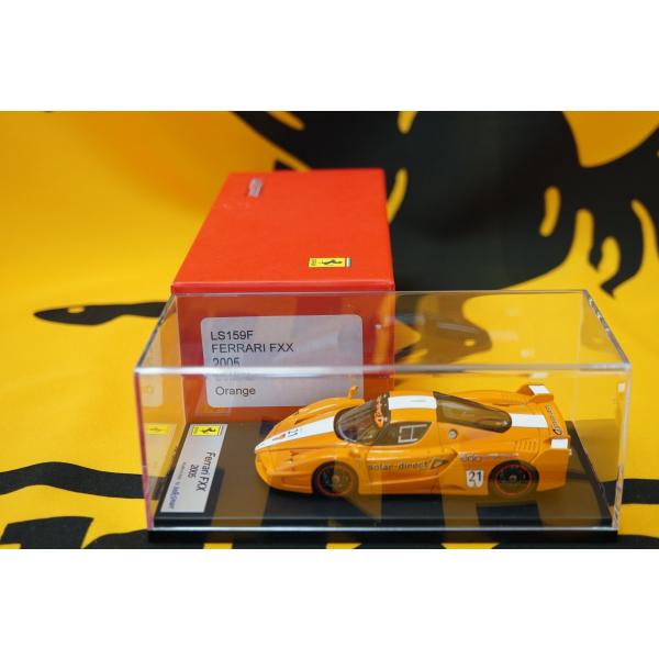 LookSmart社の1/43レジン製完成品。Ferrari FXX Solar Direct n.21 Orangeクリアケース、外箱付です。販売2007年5月こちらの商品は現在は売っていない物になります為、在庫限りとなります。