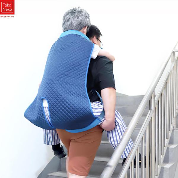 介護リフト 安全背負い具 介護用おんぶ紐 介助ベルトおんぶ紐 介護用 移動用 ベルト 緊急時の移動に 移動用 救護 大人用 楽々 移動 介護用品 防災および救援 立ち上がり 階段を上り下り 軽量 移乗 歩行補助 高齢者 耐荷重100kg★本...