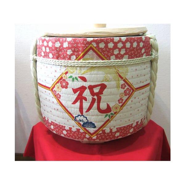 鏡開き、樽酒、飾り樽、祝花柄、祝鶴亀の新品4斗型レンタル飾り樽送料は往復分送料です、返却は着払いでお願い致します。(沖縄には発送出来ません)樽と鏡板は新品です、ステンレスボウルは中古です。ボウルは14.5L入りです、この樽は周囲はビニール製...
