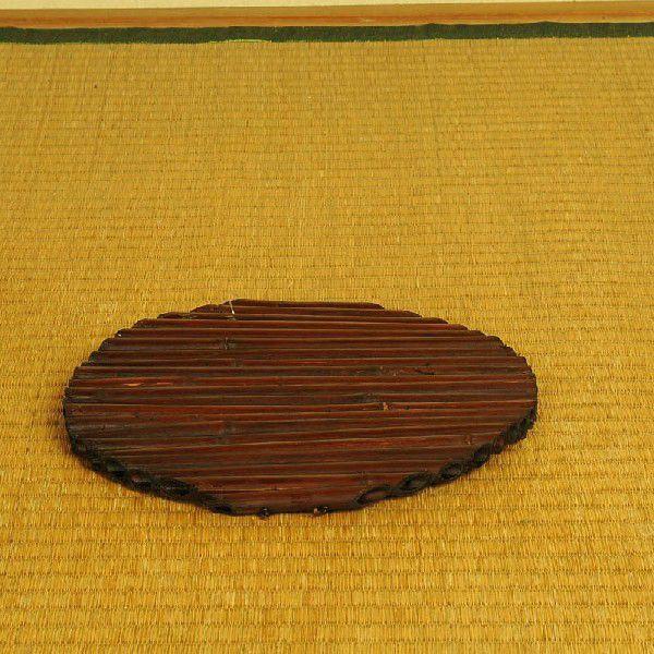 地板 盆栽を飾るための地板です。材質：バンブー。ベトナム製。(植物は含まれません。) 幅：22cm盆栽を飾るための板です。盆栽・山草・花もの、何でもOKです。