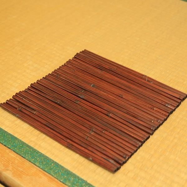 地板 盆栽を飾るための地板です。材質：バンブー。ベトナム製。(植物は含まれません。) 幅：20cm盆栽を飾るための板です。盆栽・山草・花もの、何でもOKです。