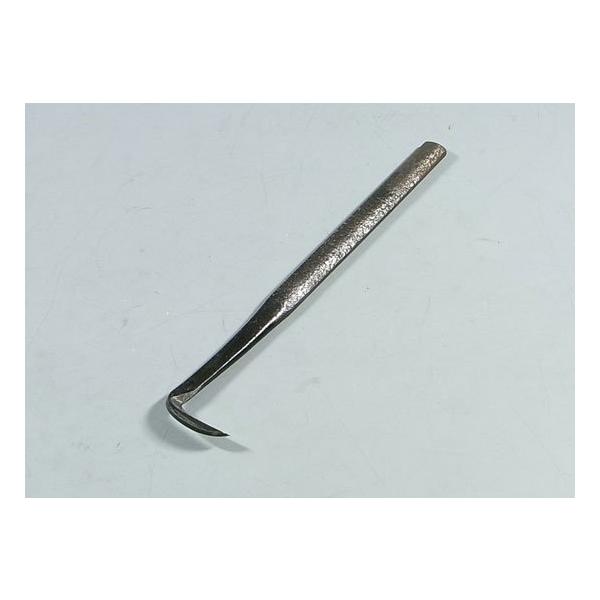 【商品説明】　兼進　神・舎利作り彫刻刀　 鎌型　右　No.87C　神を削ったりするための彫刻刀です。　日本製　　【サイズ】　全長：約19.0ｃｍ【納期】　配達ご希望日時のご指定ができます。　お急ぎの場合は午前中までにご注文の場合、即日発送も...