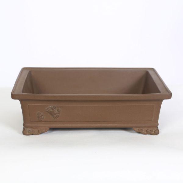 商品説明国産土物雲足付長方鉢　9号常滑焼昭和時代につくられた鉢です。＊新品ですが、長年保管していた為多少汚れがついている場合がございます。＊数量物の為、多少大きさ・色味に違いがございます。　サイズ　鉢幅：約26.0cm　高さ：約7.5cm ...