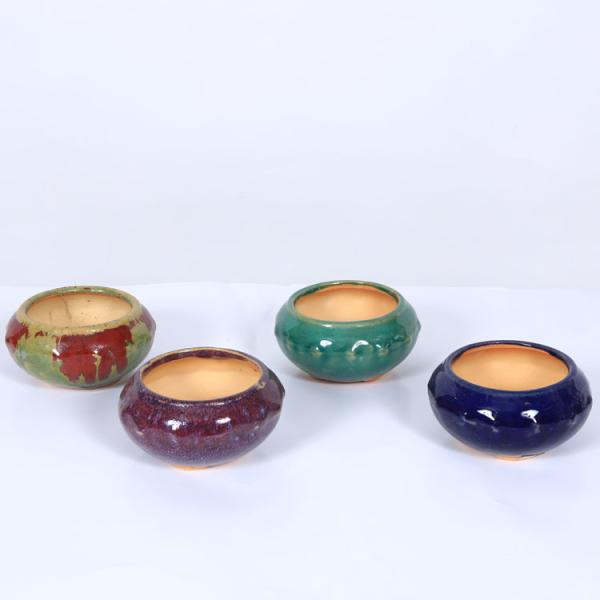 商品説明中国製小鉢　4号丸鉢　中国製廉価品の為使用には差し支えのない程度のホツレ（欠け）やシャモットの飛び（気泡のようなあと）、釉薬ハゲや釉薬ニュウのある場合がございます。ご了承下さい。＊数量物の為、多少大きさ・色味に違いがございます。　サ...