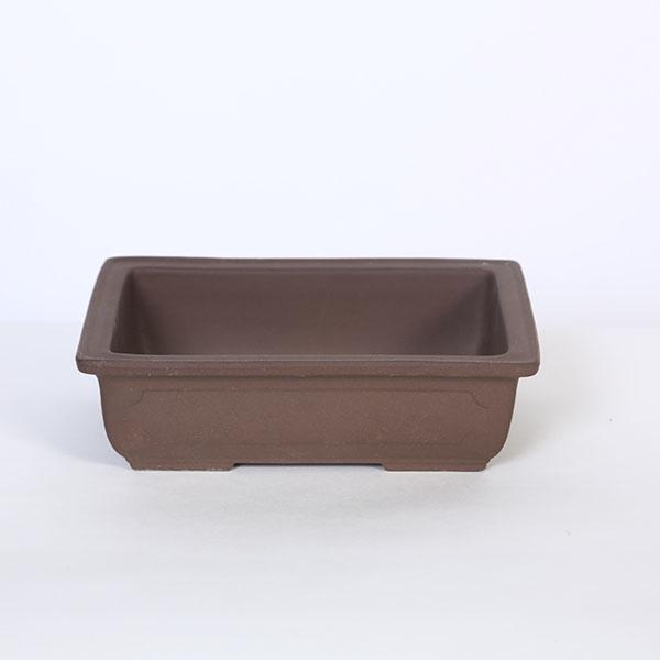 商品説明鉢：国産ウ泥長角窓付鉢　6号＊数量物の為、多少大きさ・色味に違いがございます。　サイズ鉢径：約19.5cm(内径：16.5cm)　奥行：約14.0cm　高さ：約5.5cm納期：配達ご希望日時のご指定ができます。お急ぎの場合は午前中ま...