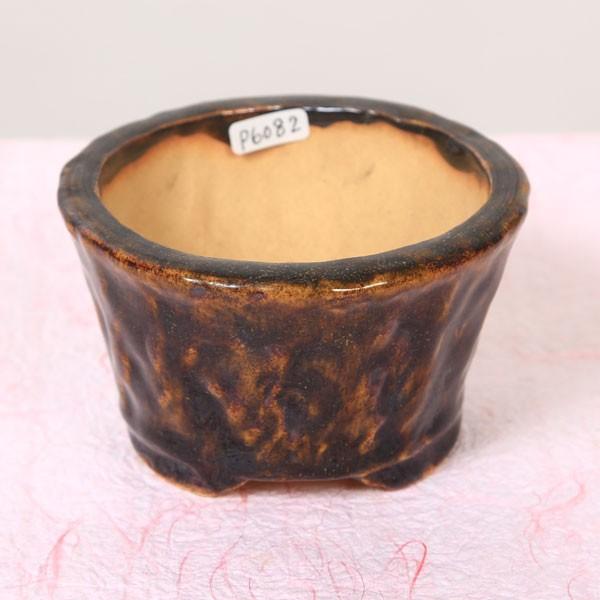 浜重兵衛作釉薬の色味が、一品一品どれをとっても味わい深いです。高さ：6.5ｃｍ、幅：11cｍ、