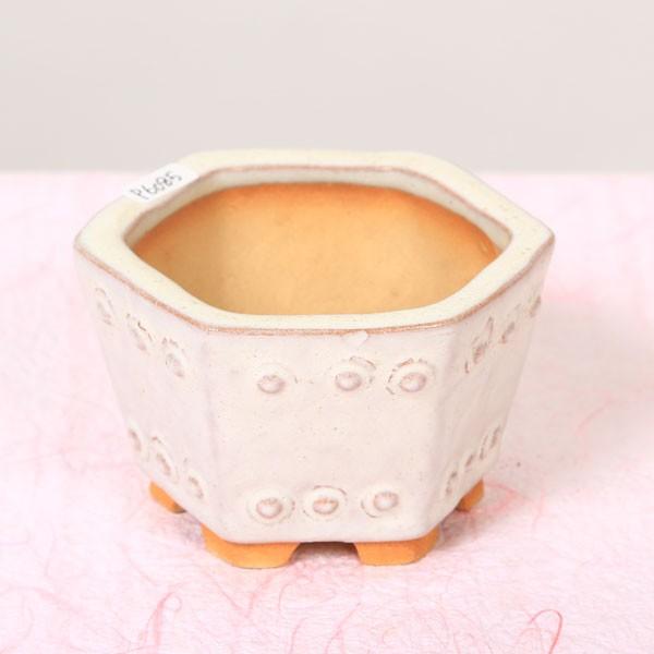 浜重兵衛作釉薬の色味が、一品一品どれをとっても味わい深いです。高さ：6.5ｃｍ、幅：10cｍ、奥行：9.5cm　