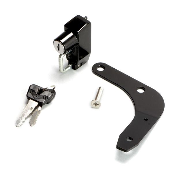 ホルダーステーを純正のピリオンステップホルダーと共締めするタイプです。 車体を加工することなく、取り付けすることができます。弊社製リアキャリアと併用出来ます。※ ヘルメットをホルダーにかけたままの状態で絶対に走行しないでください。人や物を巻...