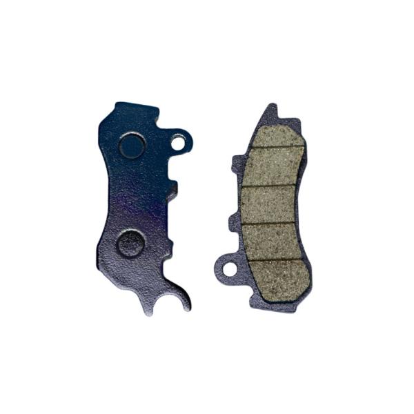 耐久性・制動力・コントロール性・パッドの鳴き・パッドの減り具合コストパフォーマンスに非常に優れていた旧モデル！さらに素材の配合を見直すことによりワンランク上の性能を実現したＮＥＷパッドです！価格面では純正品よりも大変お買い求めやすくなってお...