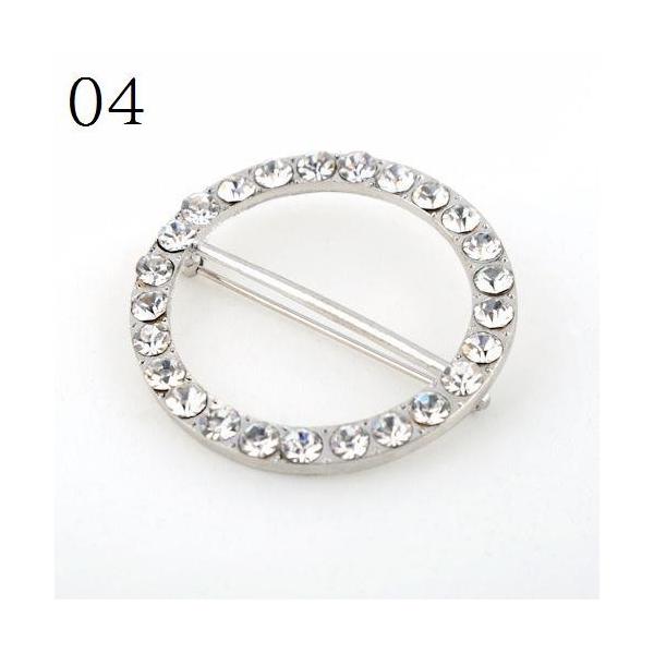 【商品サイズ】幅約4cm( allp5 )ブーケだけではなく、ナプキンホルダーや装飾など、色々なウェディングシーンに大活躍するバックルです。※裏面はピンブローチタイプのバックルです パーツ アレンジメント コサージュ ラッピング クラフト ...