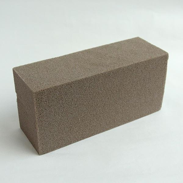 【商品サイズ】23×11×8cm( mtrl )造花(アーティフィシャルフラワー)、ドライフラワー、プリザーブドフラワーに適した製品です。経年変化が少なく、強度面で大変優れているため、小さいアレンジや大きなものにも高い保持力を発揮します。ウ...