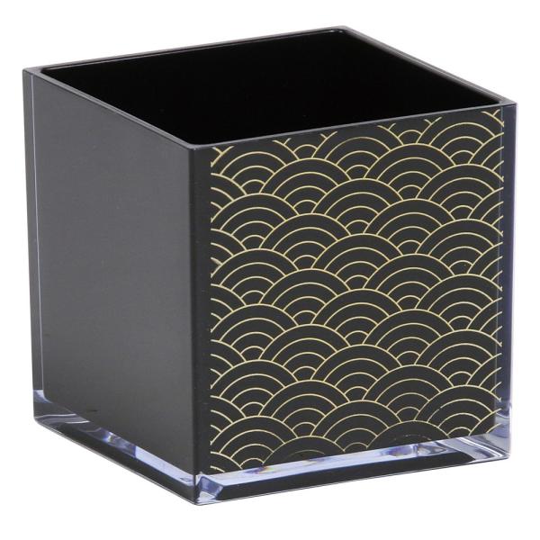 【商品仕様】9×9×高さ9cmスポンジサイズ:1/3本素材:アクリル一面のみプリント ベース 花器 コンポート フラワーベース 迎春花器 新春 迎春用品 正月 お正月 正月飾り お正月飾り お正月アレンジ お正月雑貨 新年のお飾り 縁起物 ...