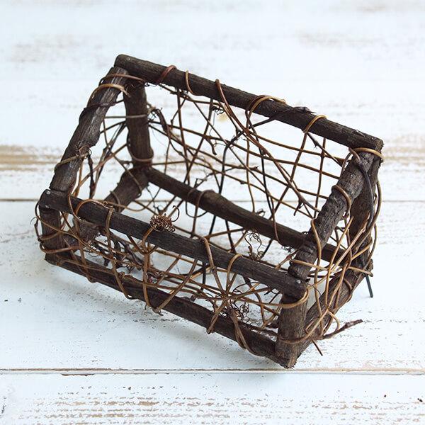 【商品サイズ】横幅 約15cm高さ 約9cm奥行 約 9cm(10_dras)( allp5 )アレンジしやすい形のナチュラルバスケット。 かご カゴ バスケット ベース リース アレンジ 花材 素材 材料 パーツ アレンジメント ナチュラ...