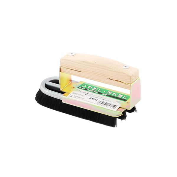 【商品名】　SK11(エスケー11) D型ブラシ 豚毛 No.65 つや出し・汚れ落とし 【商品説明】　・タイプ:D型・柄:木・毛材:豚毛線・3行・特徴:動物毛は革製品・メッキ製品の手入れに最適・用途:つや出し・汚れ落とし 【サイズ】　高さ...