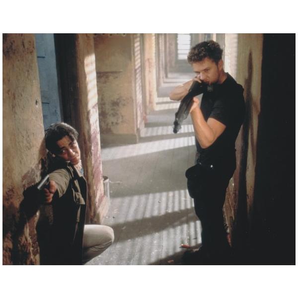 約20.3x25.4cmのサイズの写真です。直輸入品です。プリント紙はコダック、もしくはフジカラーです。