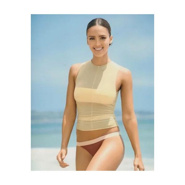 約20.3x25.4cmのサイズの写真です。直輸入品です。プリント紙はコダック、もしくはフジカラーです。