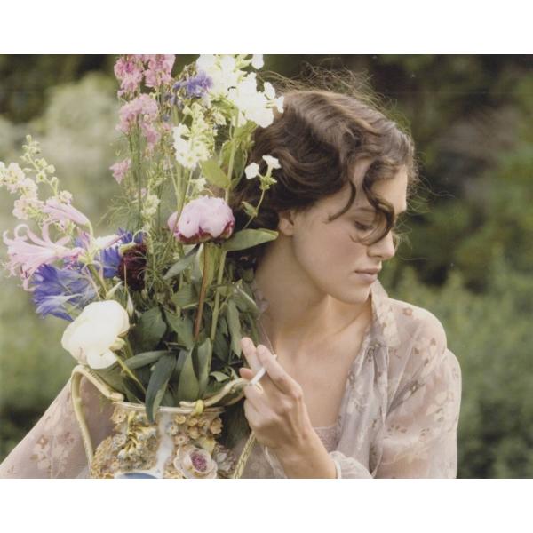 この商品は、8x10インチ（約20.3x25.4cm）の輸入写真です。フジカラー製の高品質な写真用紙を使用しています。コレクションやインテリアとしても最適です。発送時には防水対策の上、発送時には定形外封筒にダンボール板を写真に重ねて入れてい...