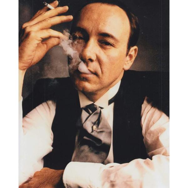 この商品は、8x10インチ（約20.3x25.4cm）の輸入写真です。フジカラー製の写真プリント紙を使用しています。コレクションやインテリアとしても最適です。発送時には防水対策の上、発送時には定形外封筒にダンボール板を写真に重ねて入れていま...