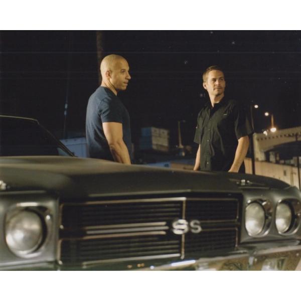 この商品は、8x10インチ（約20.3x25.4cm）の輸入写真です。フジカラー製の写真プリント紙を使用しています。コレクションやインテリアとしても最適です。発送時には防水対策の上、発送時には定形外封筒にダンボール板を写真に重ねて入れていま...