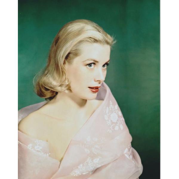 約20.3x25.4cmのサイズの写真です。直輸入品です。プリント紙はコダック、もしくはフジカラーです。