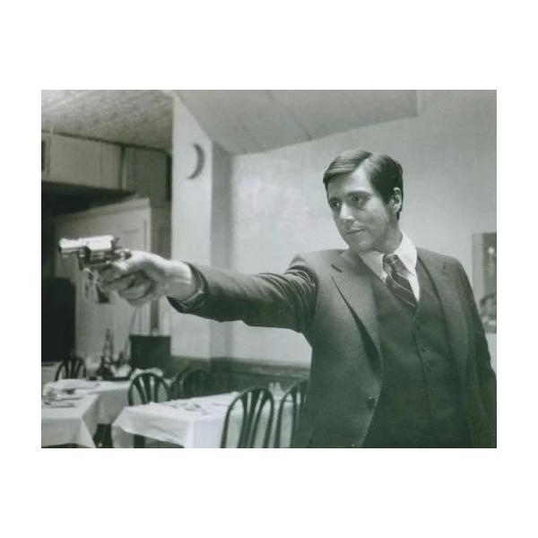 この商品は、8x10インチ（約20.3x25.4cm）の輸入写真です。フジカラー製の高品質な写真用紙を使用しています。コレクションやインテリアとしても最適です。発送時には防水対策の上、発送時には定形外封筒にダンボール板を写真に重ねて入れてい...