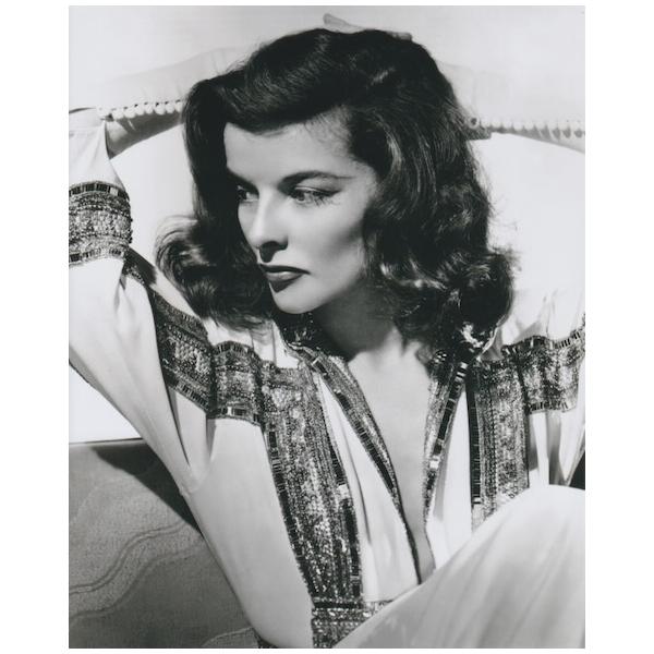 約20.3x25.4cmのサイズの写真です。直輸入品です。プリント紙はコダック、もしくはフジカラーです。