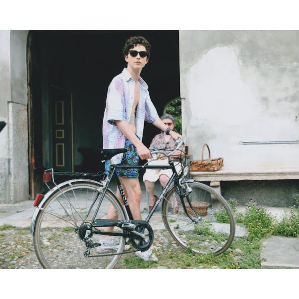 約20.3x25.4cmのサイズの写真です。直輸入品です。プリント紙はコダック、もしくはフジカラーです。