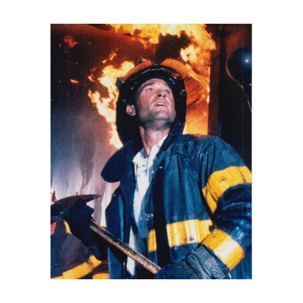 約20.3x25.4cmのサイズの写真です。直輸入品です。プリント紙はコダック、もしくはフジカラーです。