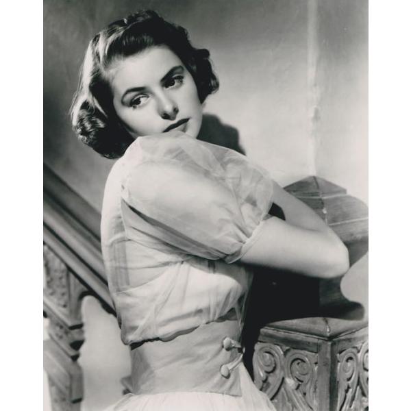 約20.3x25.4cmのサイズの写真です。直輸入品です。プリント紙はコダック、もしくはフジカラーです。