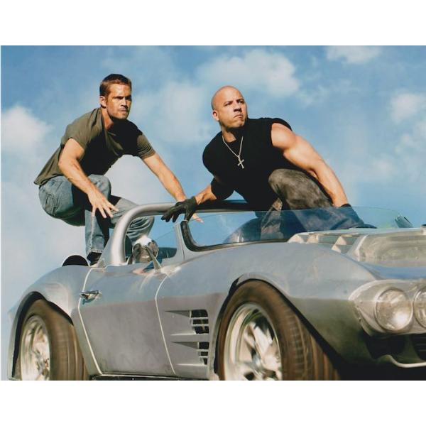 約20.3x25.4cmのサイズの写真です。直輸入品です。プリント紙はコダック、もしくはフジカラーです。