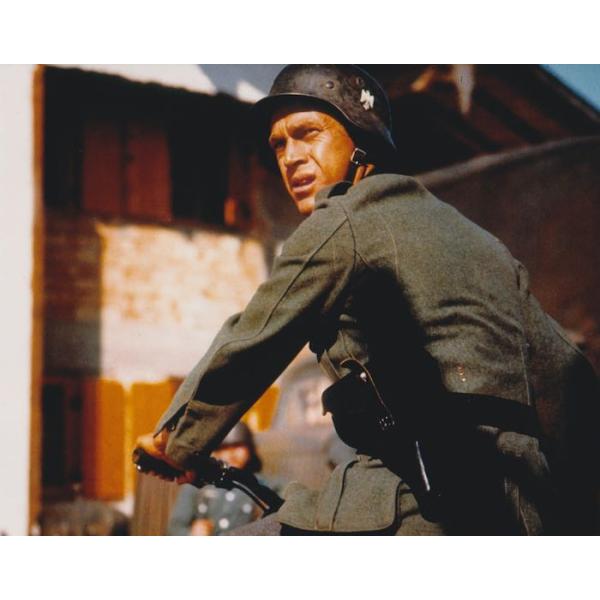 約20.3x25.4cmのサイズの写真です。直輸入品です。プリント紙はコダック、もしくはフジカラーです。