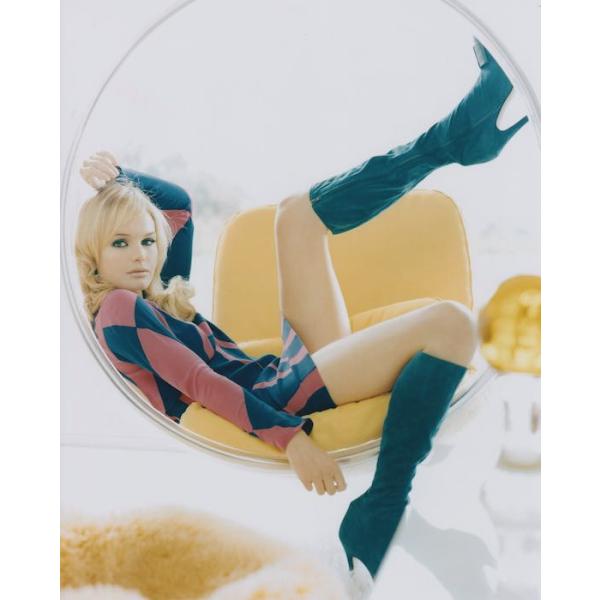 約20.3x25.4cmのサイズの写真です。直輸入品です。プリント紙はコダック、もしくはフジカラーです。