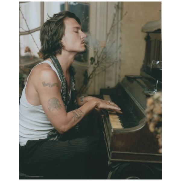 約20.3x25.4cmのサイズの写真です。直輸入品です。プリント紙はコダック、もしくはフジカラーです。