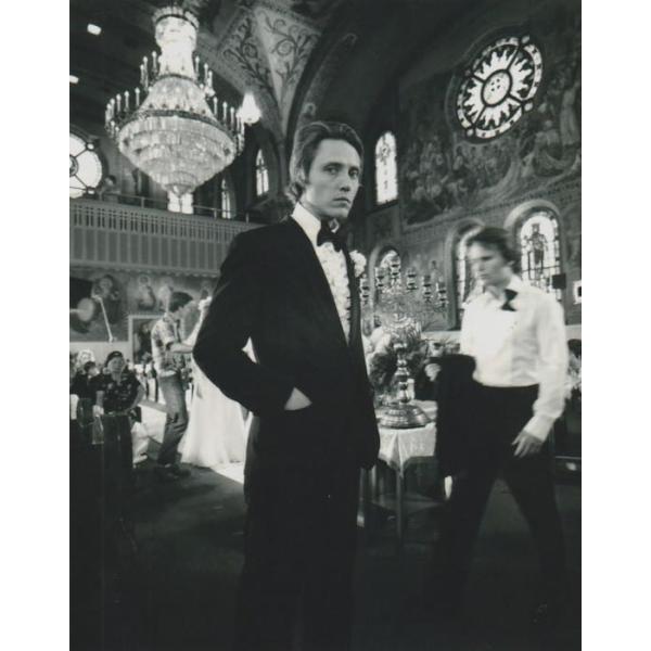 約20.3x25.4cmのサイズの写真です。直輸入品です。プリント紙はコダック、もしくはフジカラーです。