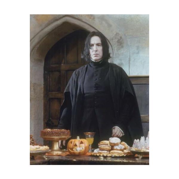 約20.3x25.4cmのサイズの写真です。直輸入品です。プリント紙はコダック、もしくはフジカラーです。