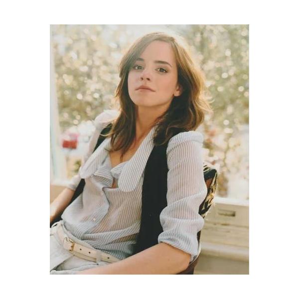 約20.3x25.4cmのサイズの写真です。直輸入品です。プリント紙はコダック、もしくはフジカラーです。